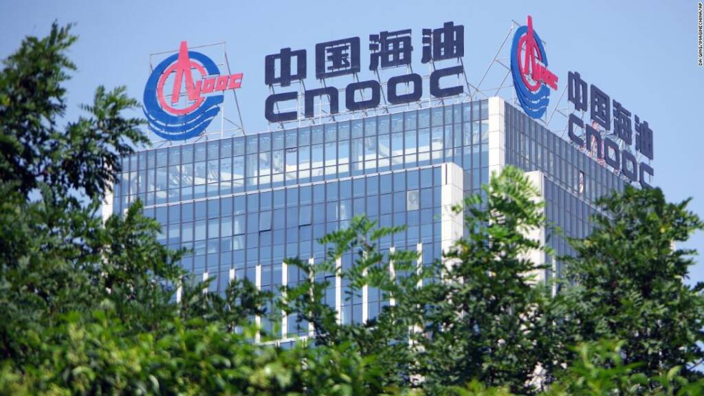 Il colosso cinese CNOOC intende investire pesantemente in gas e petrolio