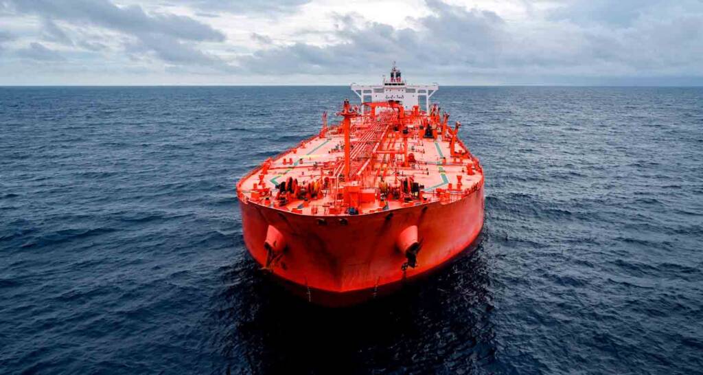 The oil paradox: seas full of crude, but China is stockpiling record ...