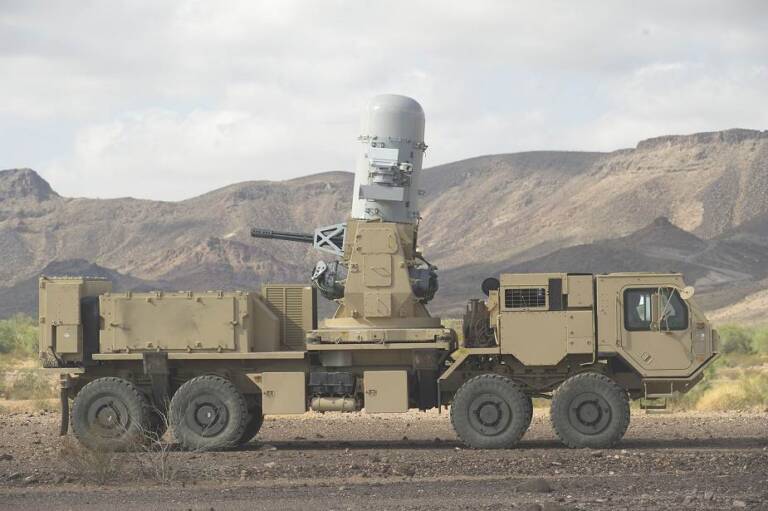 La Cina svela LY-1: la nuova arma laser che sfida la tecnologia Usa