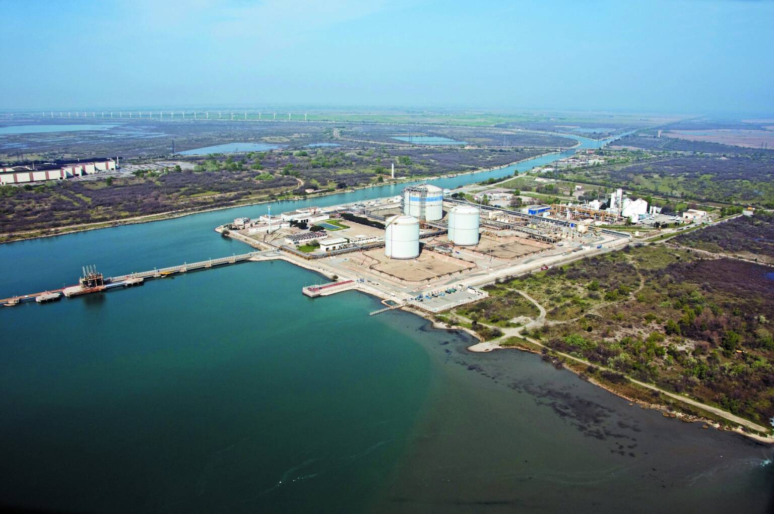 Strike in France, LNG terminals blocked: another headache for European ...