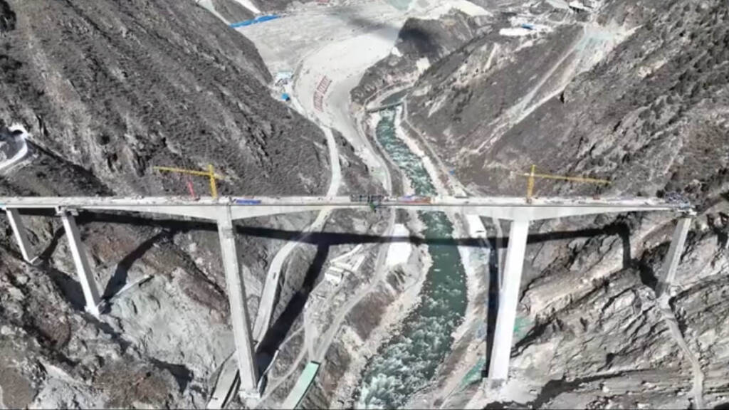 Chinese Engineering 'Miracle': Bridge Collapses Months After ...
