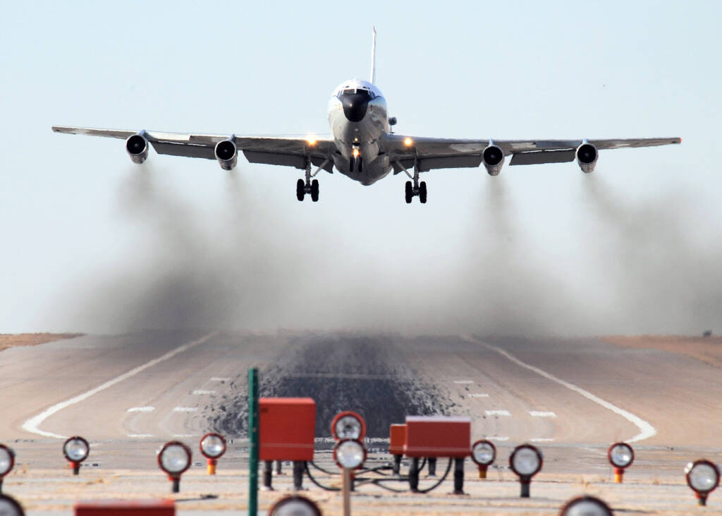 Il ritorno del “Nuke Sniffer”: il Constant Phoenix USA atterra in UK ...